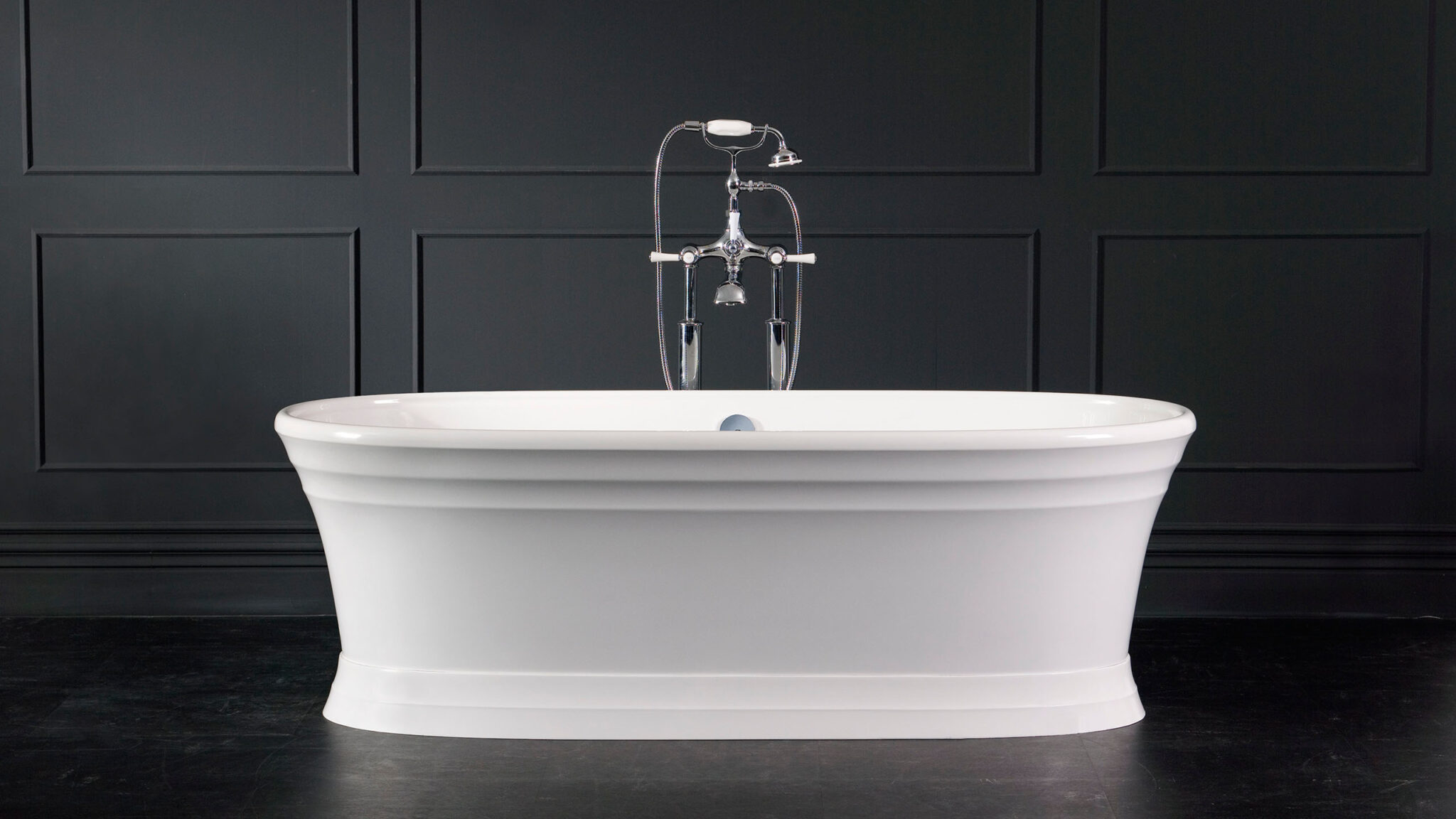 Victoria + Albert WOR-N Worcester 71" Freestanding Bathtub